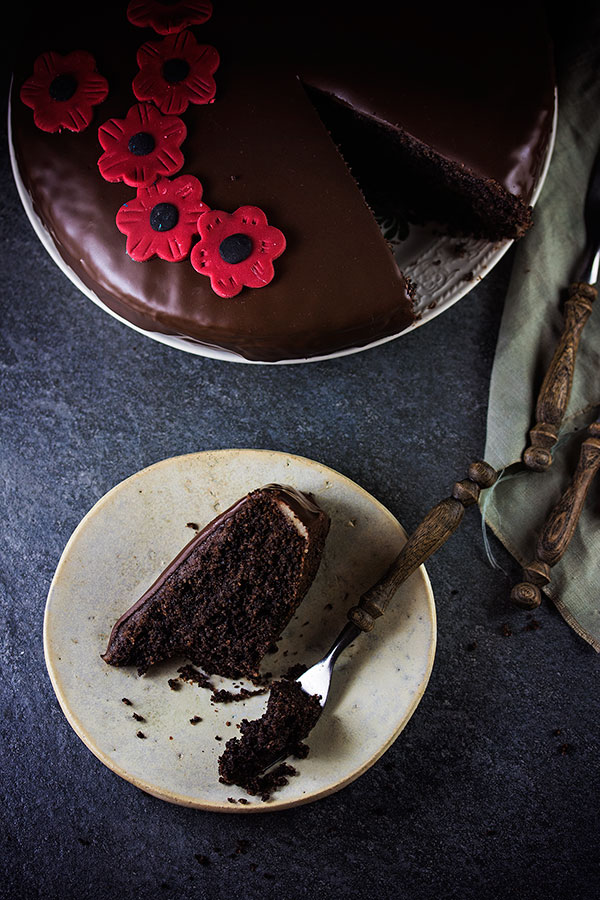 Torta od maka s marcipanom i pekmezom od šipka - Cukar